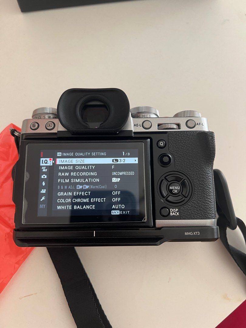 Fuji XT-3 body only, Photography, Cameras on Carousell