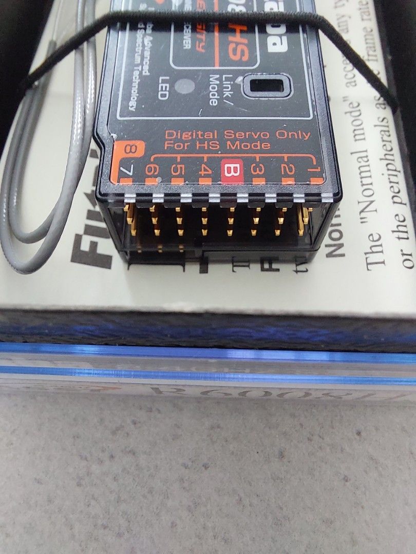 FUTABA FASST 2.4GHz Receivers, Hobbies & Toys, Toys & Games on Carousell