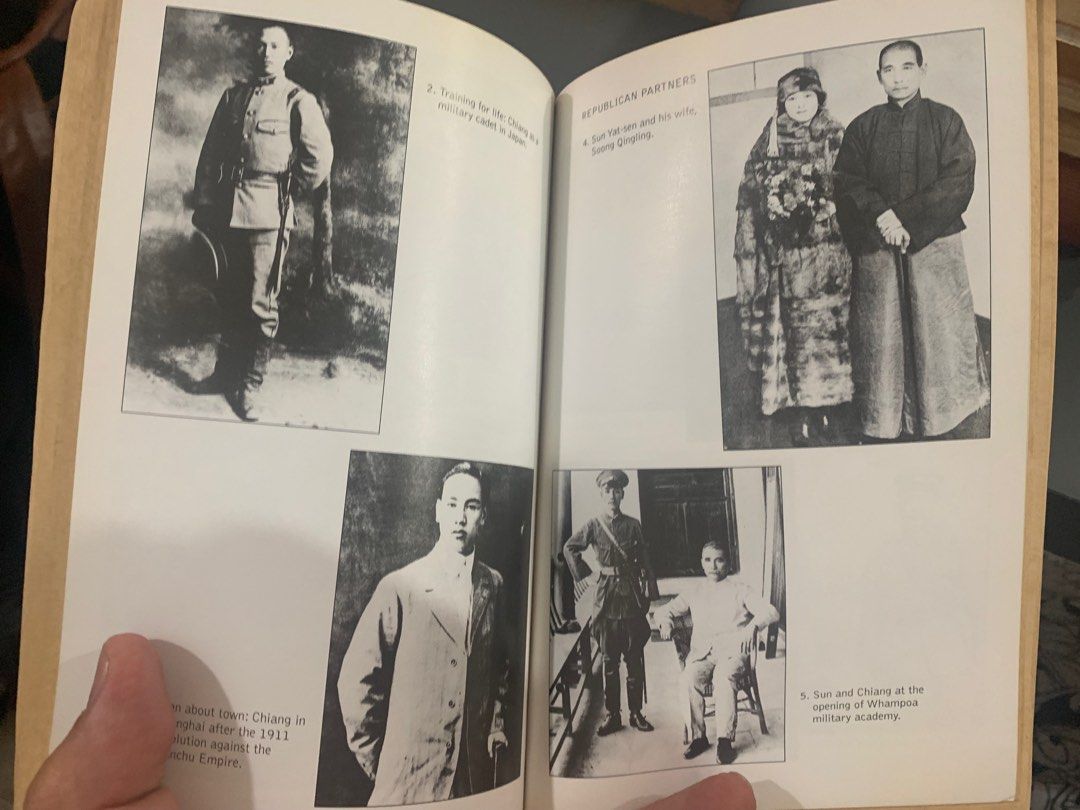 Generalissimo Chiang Kai-Shek & The China He Lost by Jonathan Fenby ...