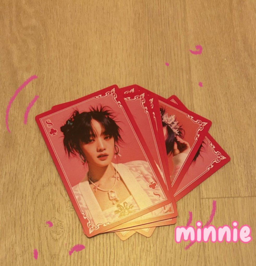 (g)-idle minnie pc queencard mini album, Hobbies & Toys, Memorabilia ...