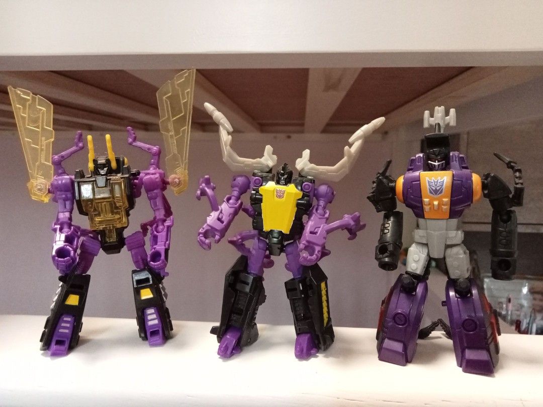 Insecticons Kickback Bombshell Shrapnel Transformers Legacy Studio ...