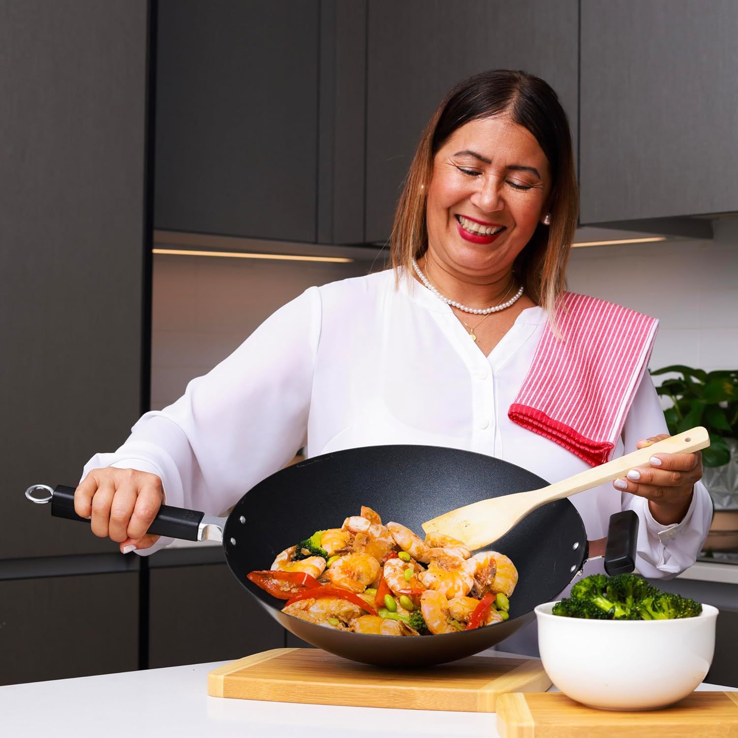 Joyce Chen Professional Series 14-Inch Carbon Steel Excalibur Nonstick ...