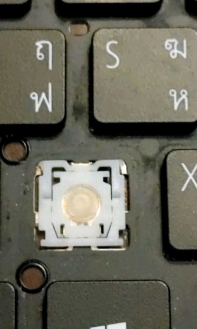 Laptop keycaps and hinges assorted brand and model available, Computers ...