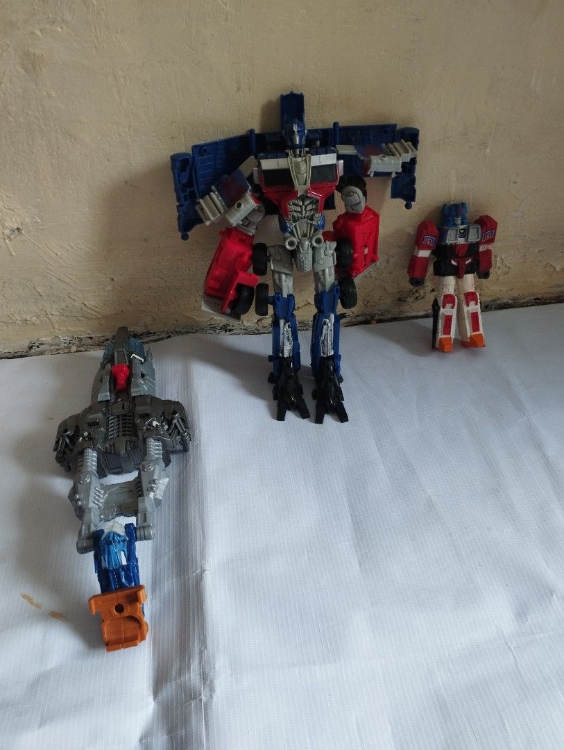 Mainan robot Transformers second, Toys & Collectibles, Mainan di Carousell