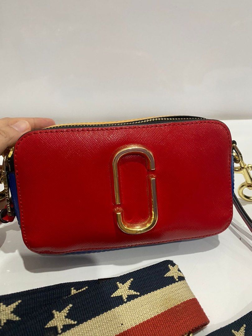Marc Jacob Snapshot, Luxury, Bags & Wallets on Carousell