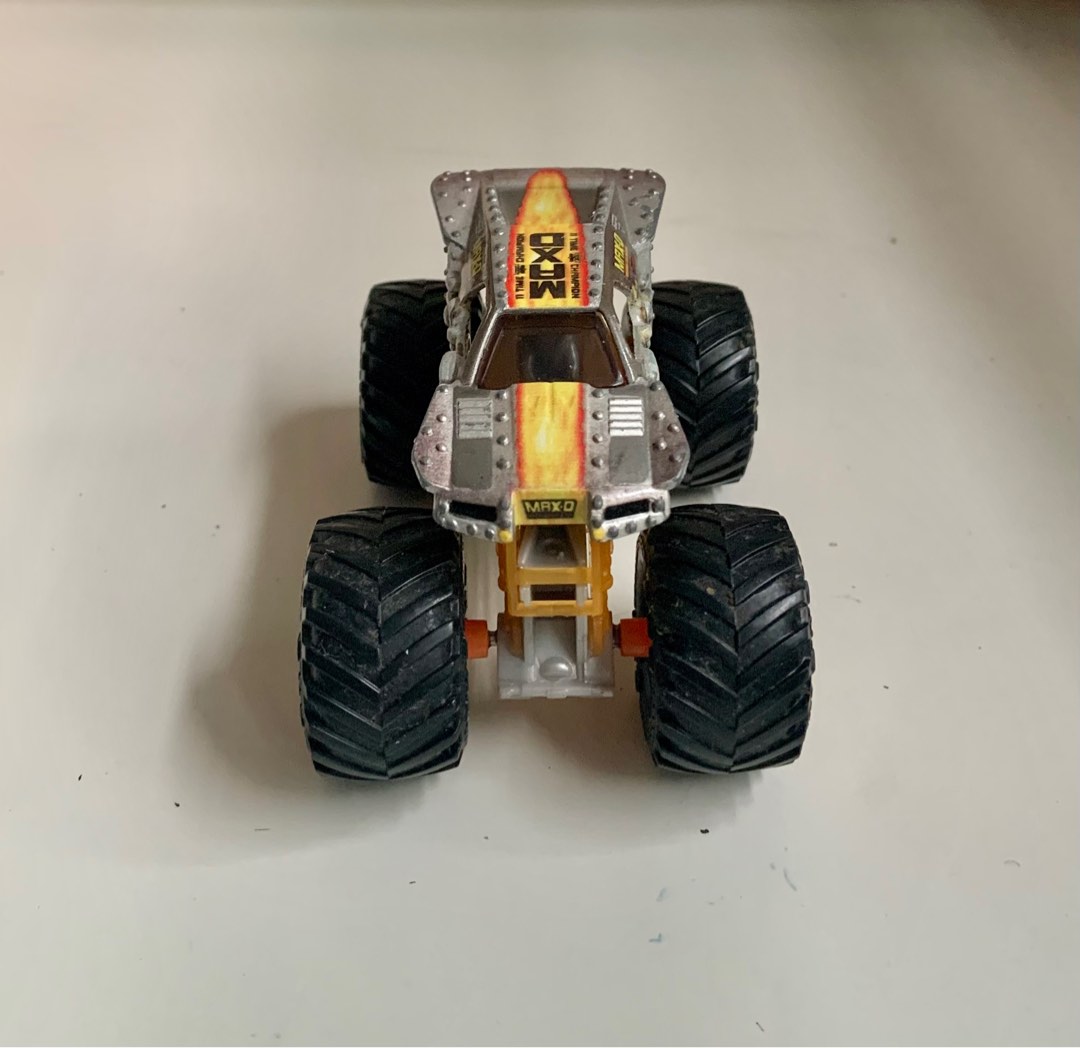 Max-D Monster Truck, Hobbies & Toys, Toys & Games on Carousell