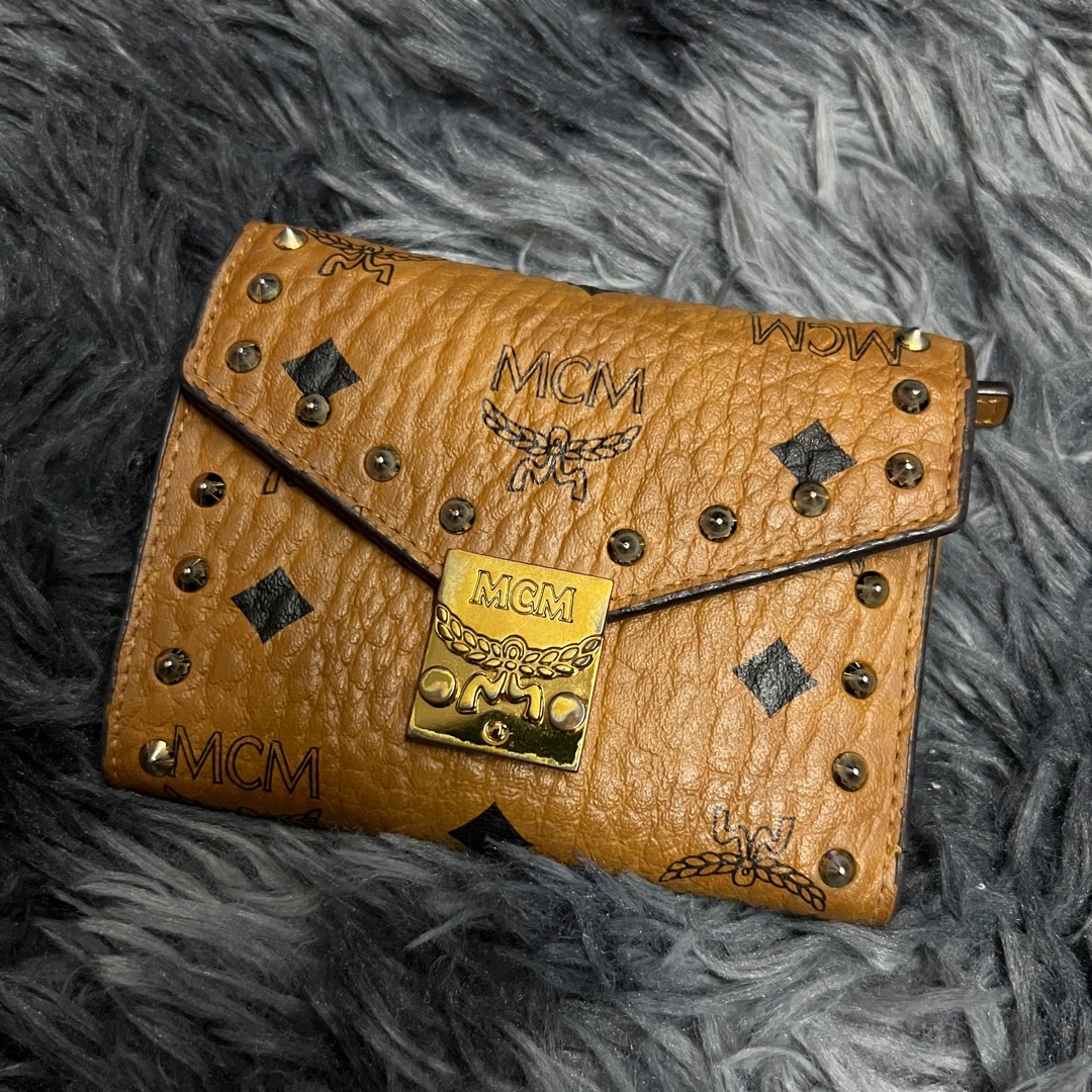 MCM Trifold Wallet, Women's Fashion, Bags & Wallets, Wallets & Card ...