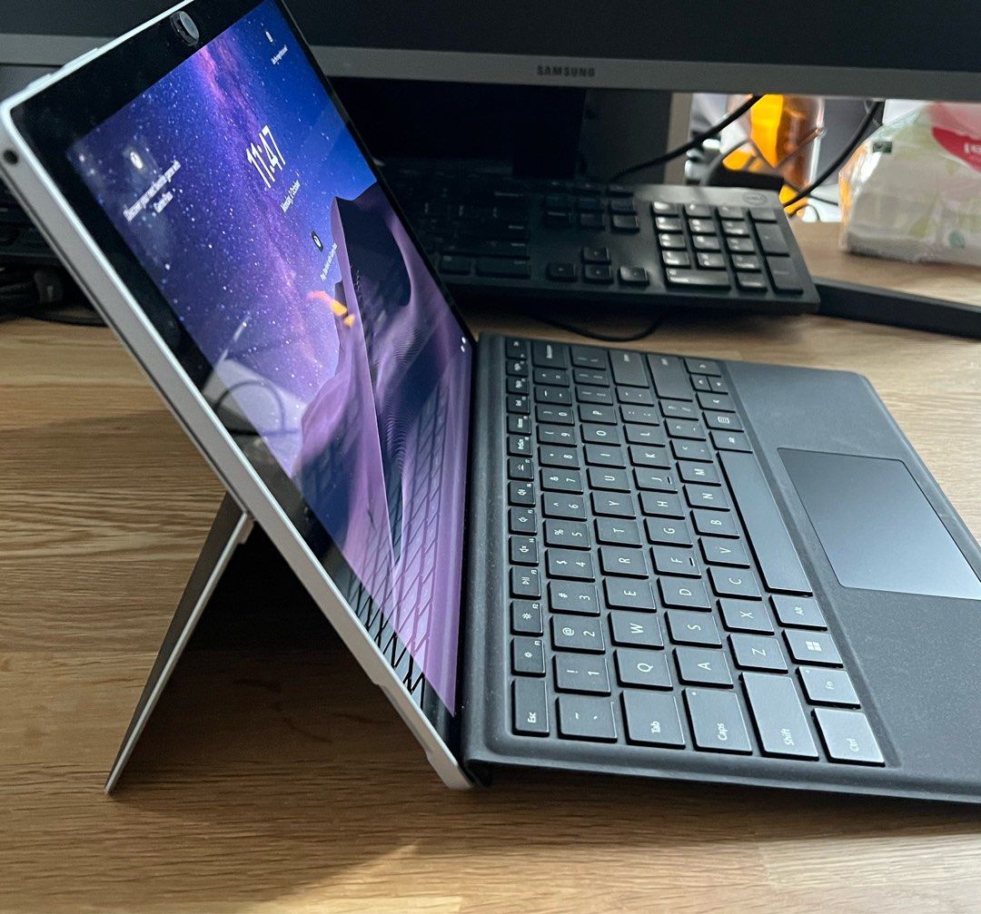 Microsoft Surface Pro 7+ | Intel Core i5-1135G7/8GB Ram/128GB SSD ...