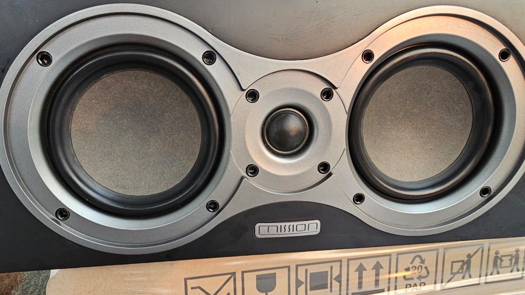 Mission MX C2 centre channel speaker, used with care, super solution ...