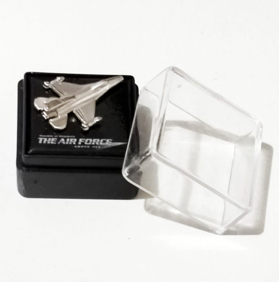 [New] RSAF F-16 Fighter Jet Pin, Hobbies & Toys, Memorabilia ...