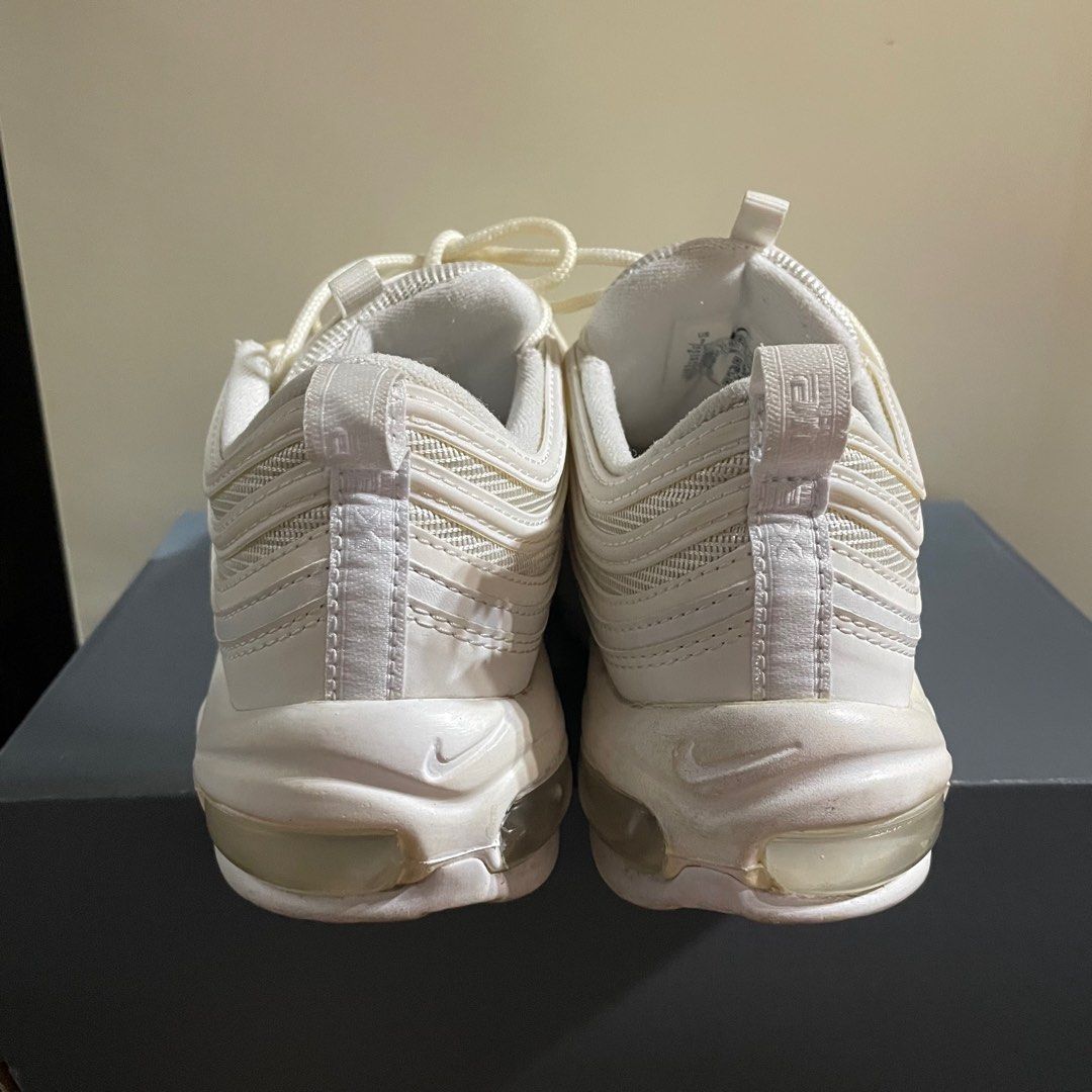 Nike air max 97 白 US7(25cm), 她的時尚, 鞋, 運動鞋在旋轉拍賣