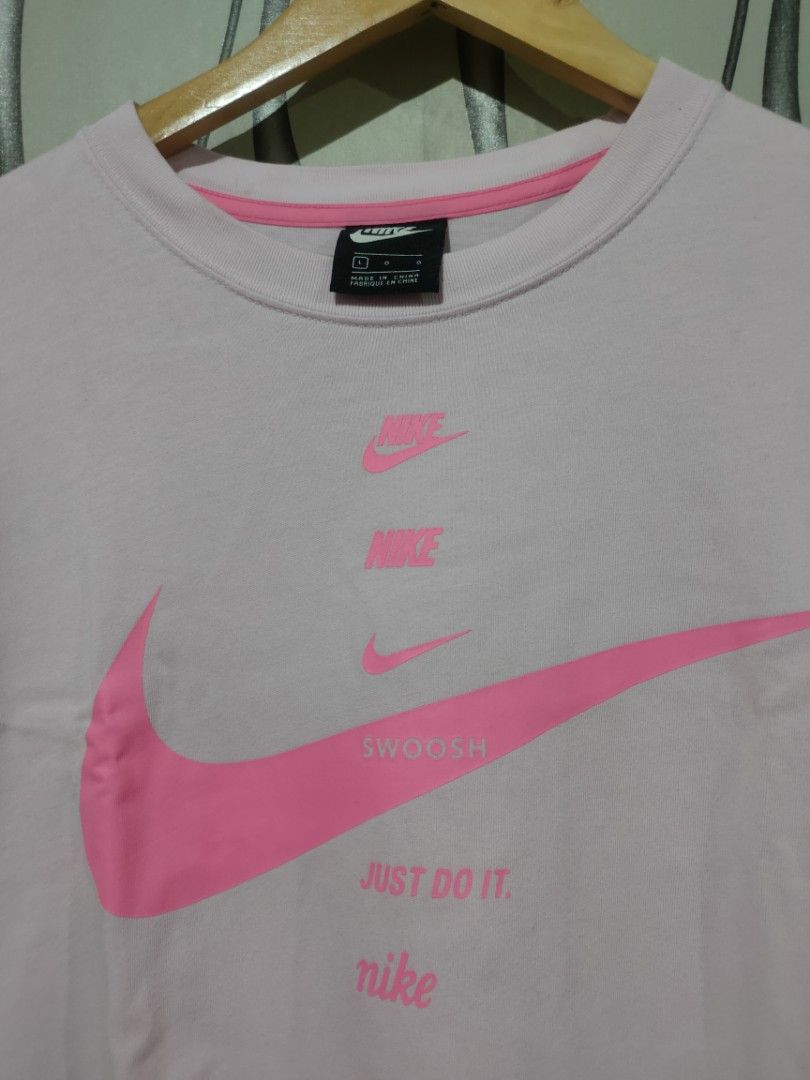 Nike Multi-ligo Bigswoosh, Men's Fashion, Tops & Sets, Tshirts & Polo ...
