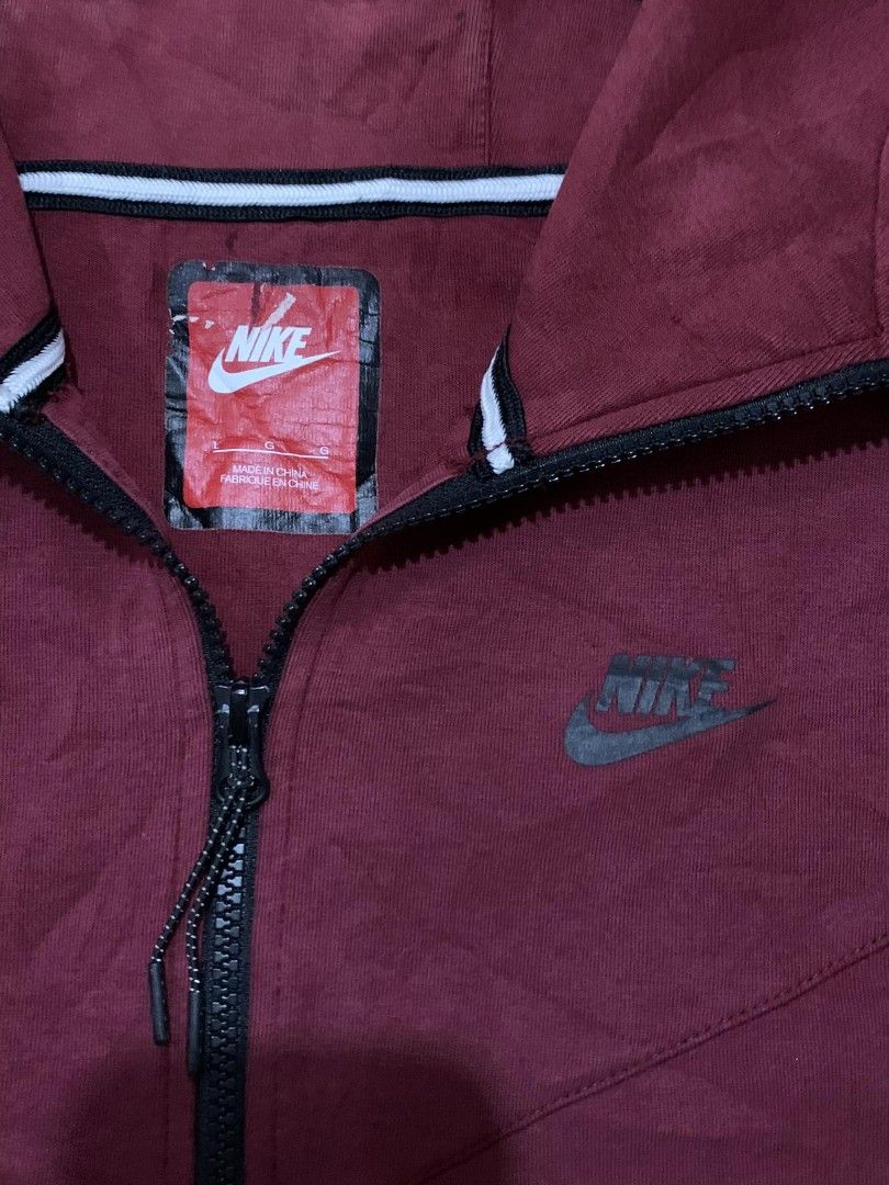 Nike Techfleece Maroon, Men's Fashion, Tops & Sets, Hoodies on Carousell