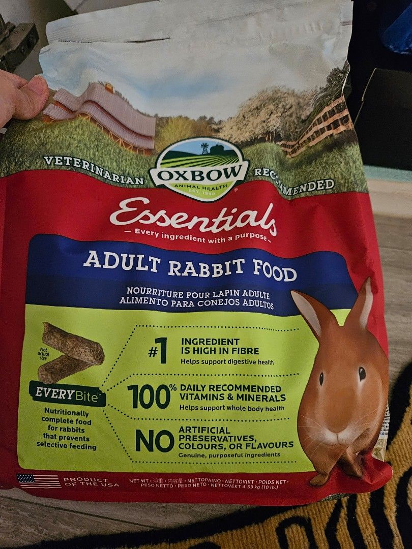 Oxbow rabbit food pellet (large) 4.5kg, Pet Supplies, Pet Food on Carousell