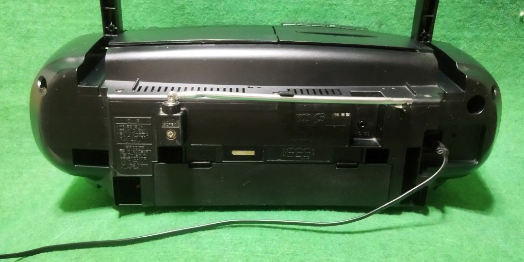 Panasonic RX-DS11 CD Radio Cassette, Audio, Portable Music Players on ...