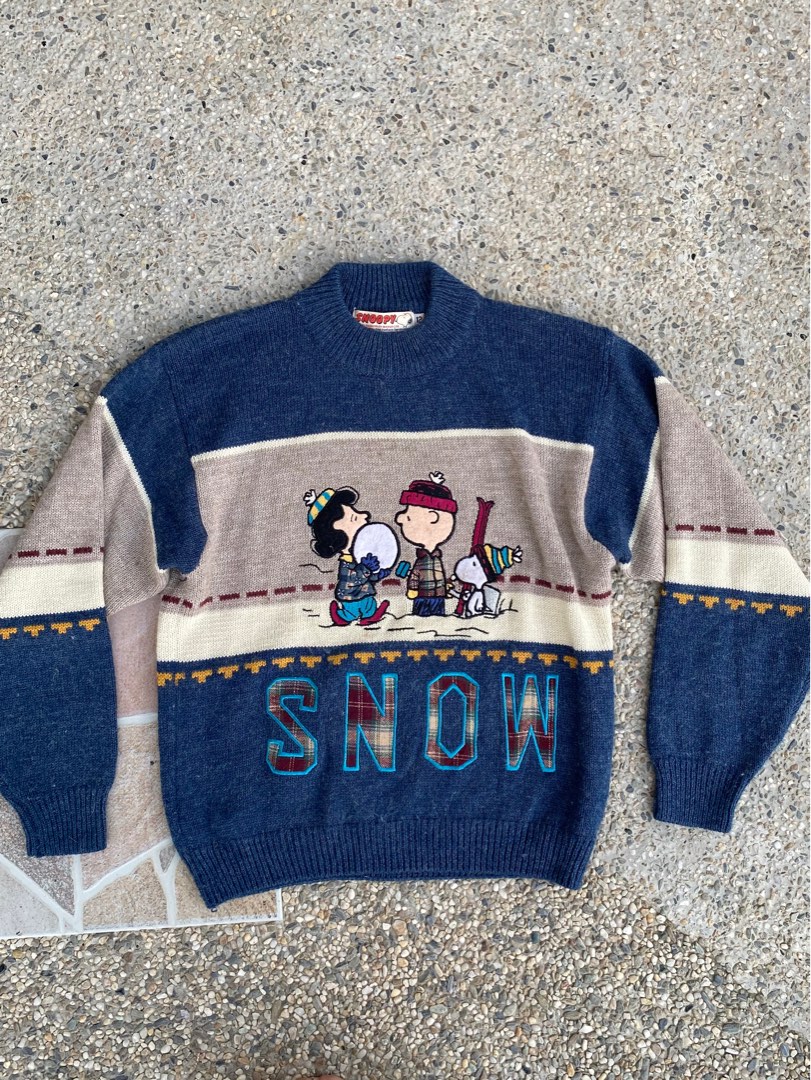 Peanuts Snoopy vintage snow sweater | rare vintage, Men's Fashion ...