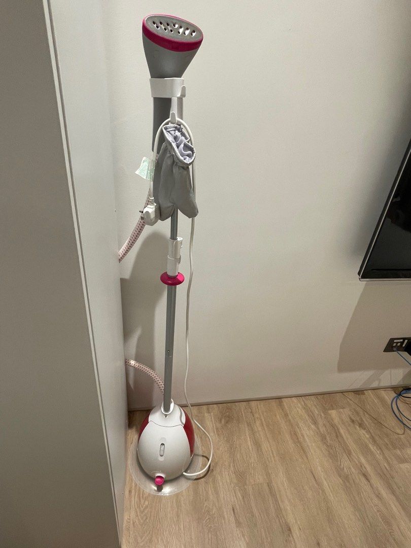 Philips clothes steamer, TV & Home Appliances, Irons & Steamers on ...