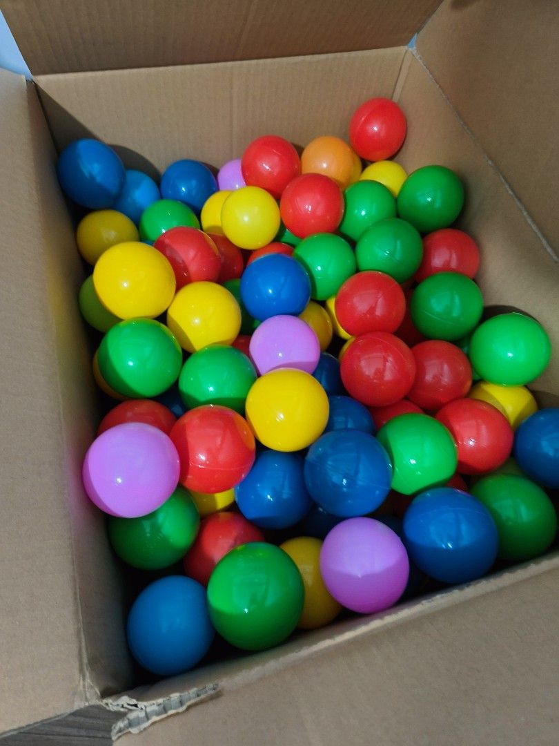 Plastic balls, Babies & Kids, Infant Playtime on Carousell
