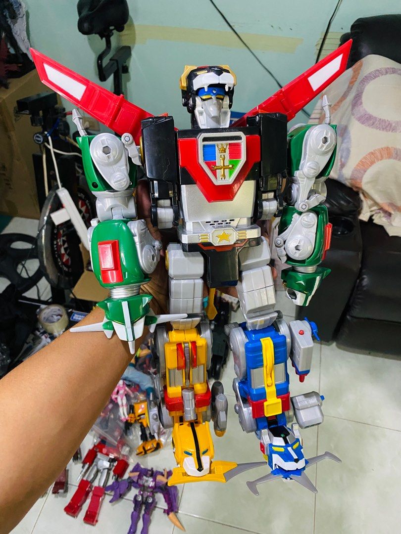 Playmates Classic Voltron 84, Hobbies & Toys, Toys & Games on Carousell