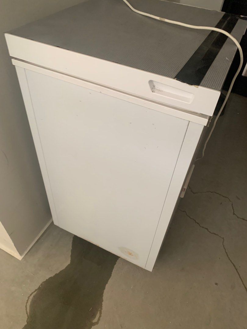 PowerPac 100L freezer + trolley base, TV & Home Appliances, Kitchen ...