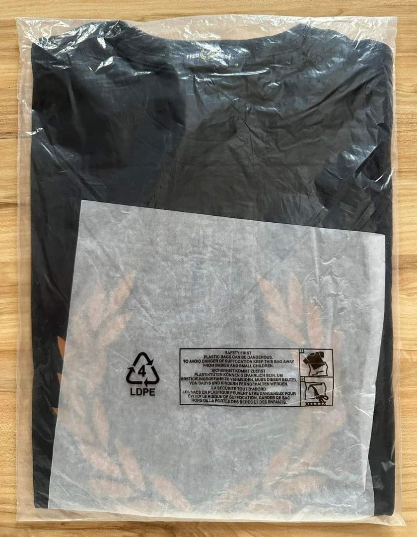 PRED FERRY, Men's Fashion, Tops & Sets, Tshirts & Polo Shirts on Carousell