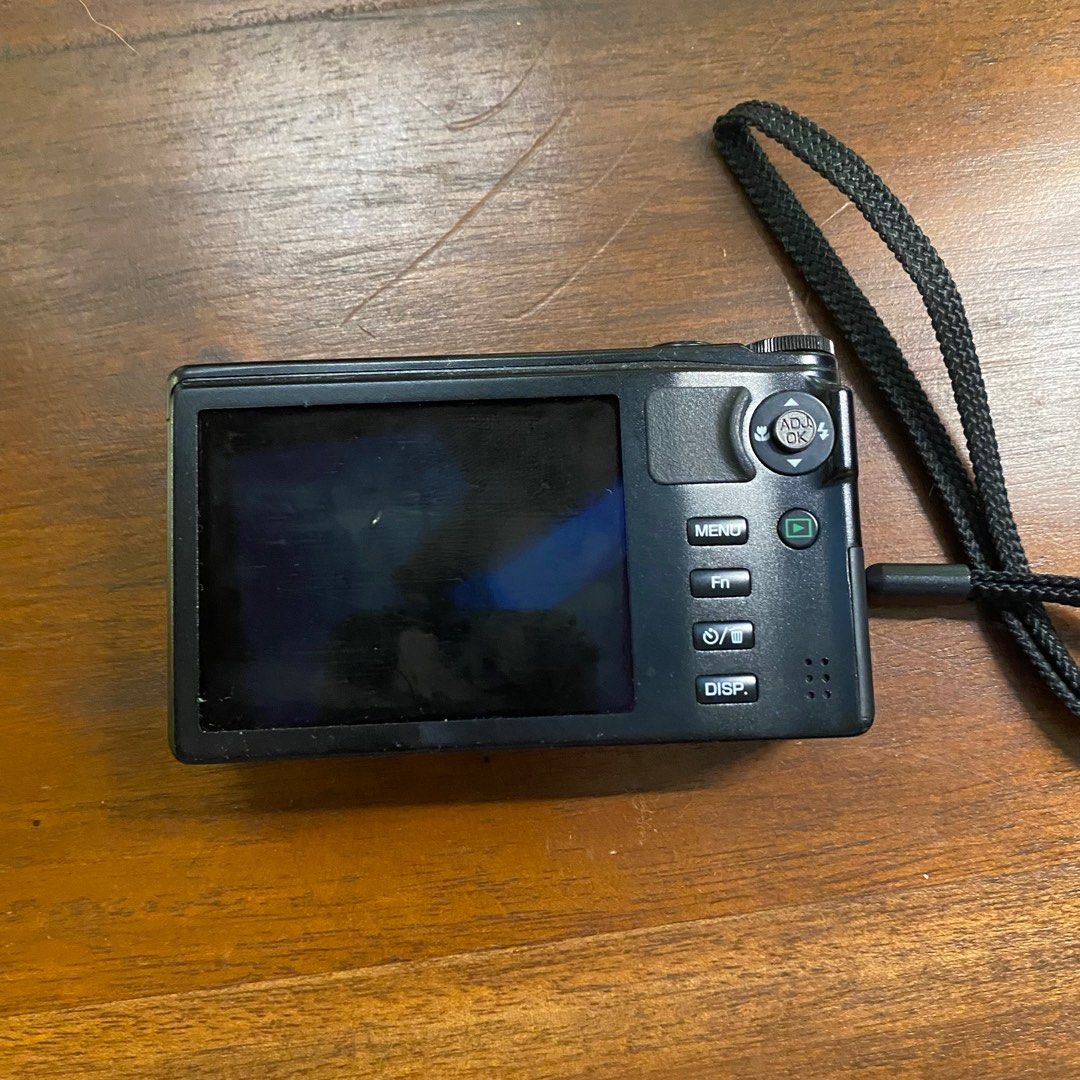 Ricoh CX5 digicam, Photography, Cameras on Carousell