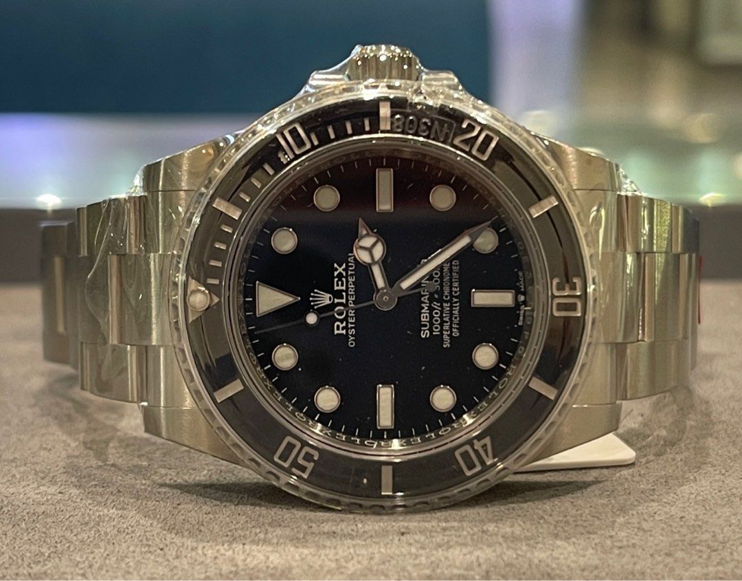 Rolex Full Rolex Factory Stickers Submariner 124060 no date, Luxury ...