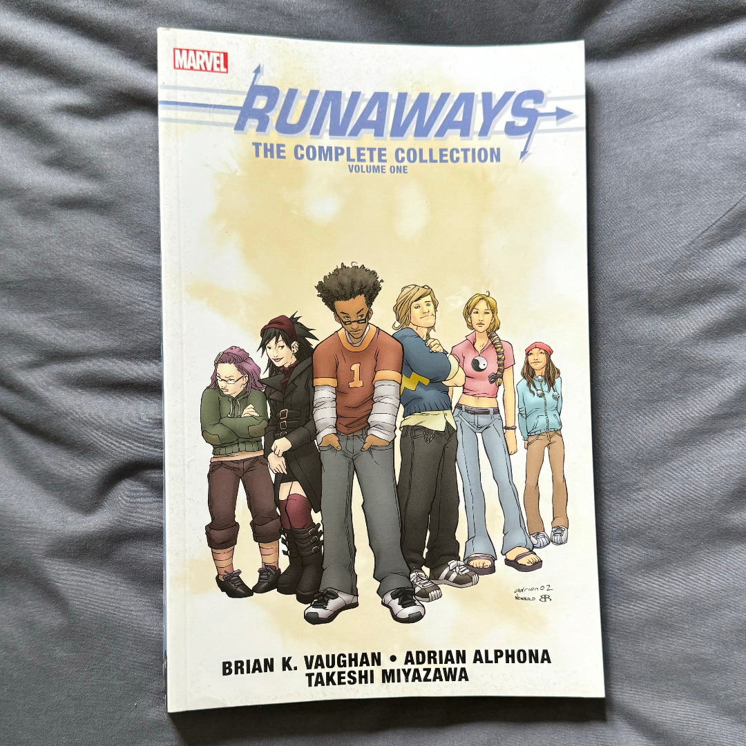 Runaways: The Complete Collection Volume 1, Hobbies & Toys, Books ...