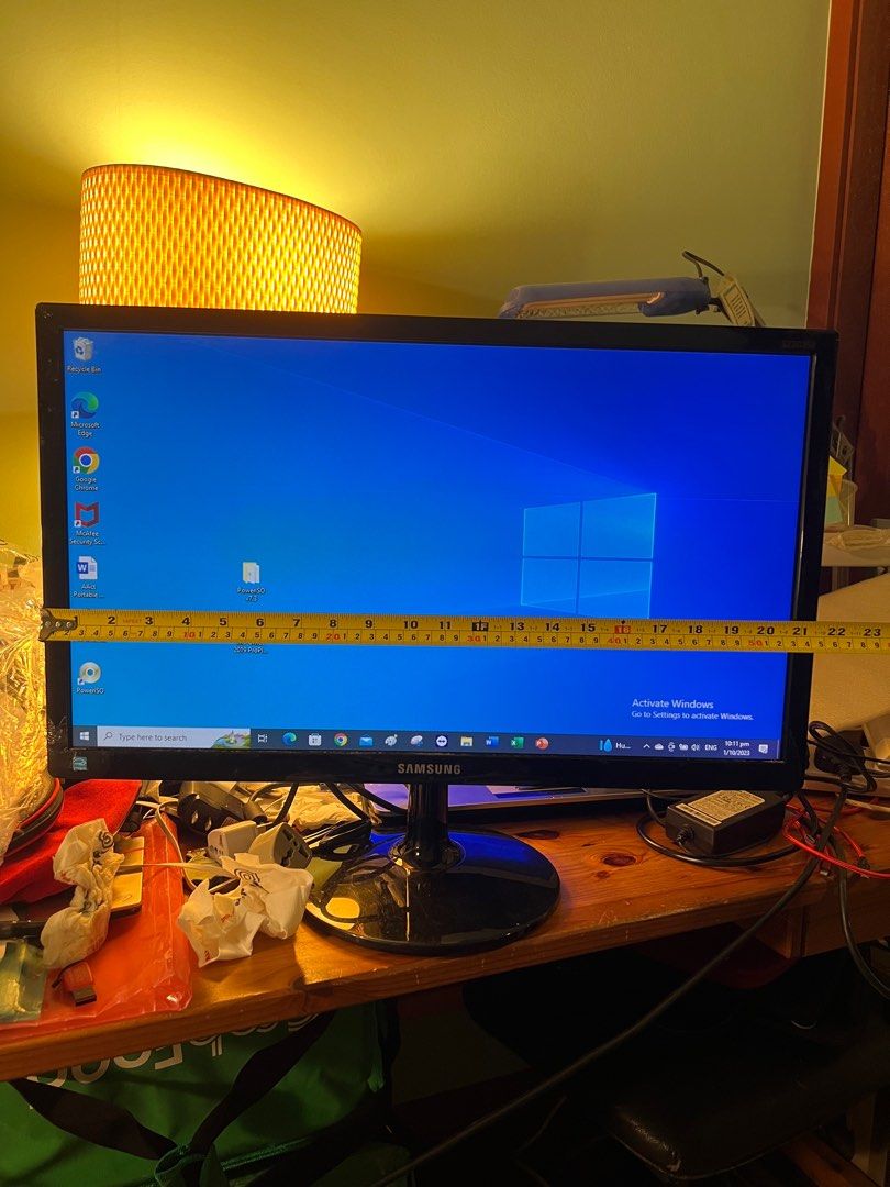 Samsung S23C350H 23-Inch Screen LED-Lit Monitor, Computers & Tech ...