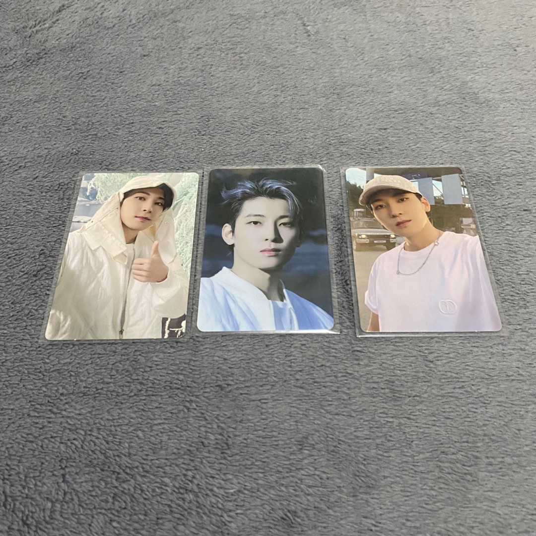 SEVENTEEN WONWOO SECTOR 17 Unsealed Weverse Album, Hobbies & Toys ...