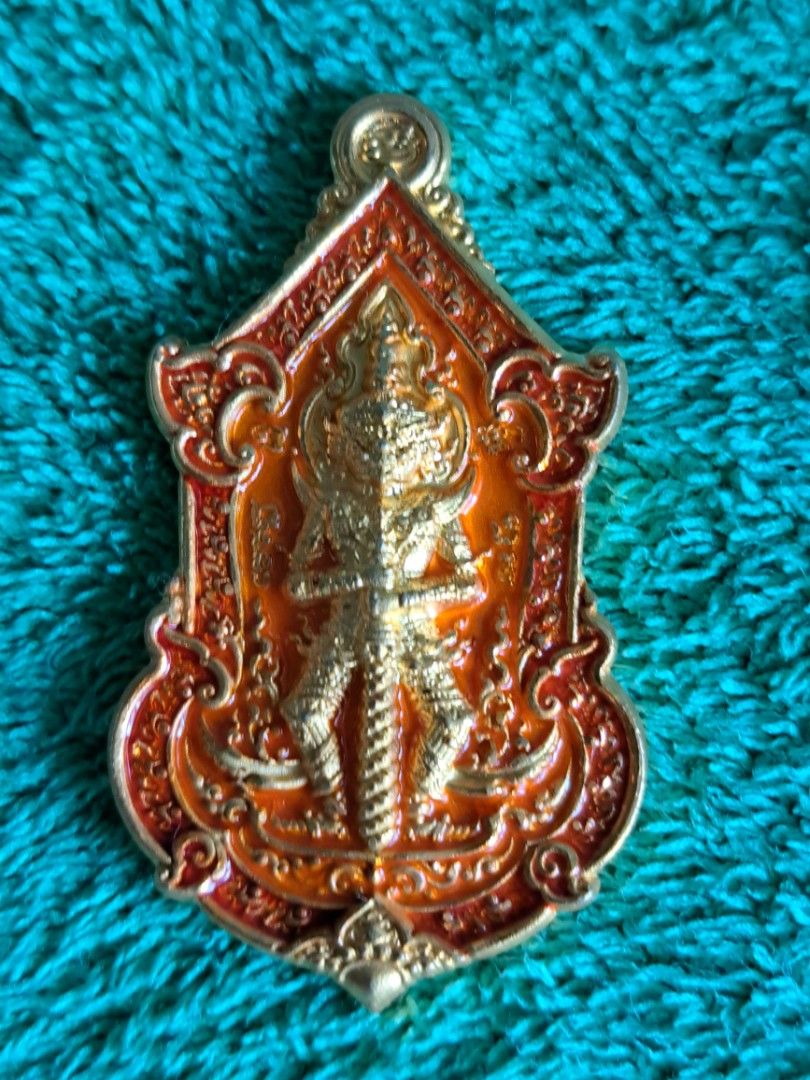 Taowesuwan Lp. Yit, Hobbies & Toys, Memorabilia & Collectibles ...