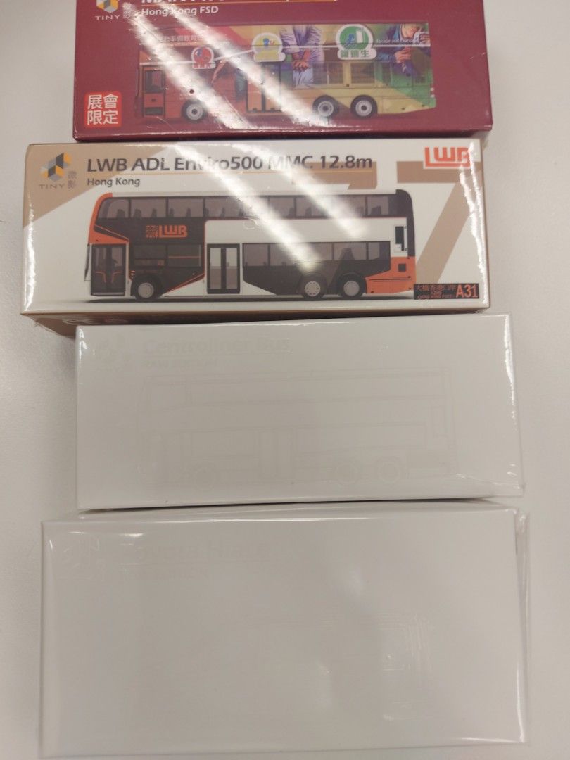 Tiny 九巴 kmb 中巴cmb 城巴 ctb bus van車仔交換其他巴士, 興趣及遊戲, 玩具 & 遊戲類 - Carousell