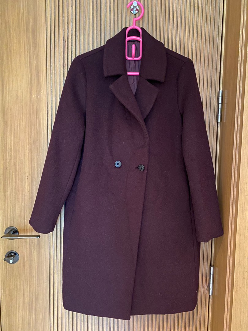 Uniqlo Women Plum Long Wool Coat, Women's Fashion, Coats, Jackets and ...