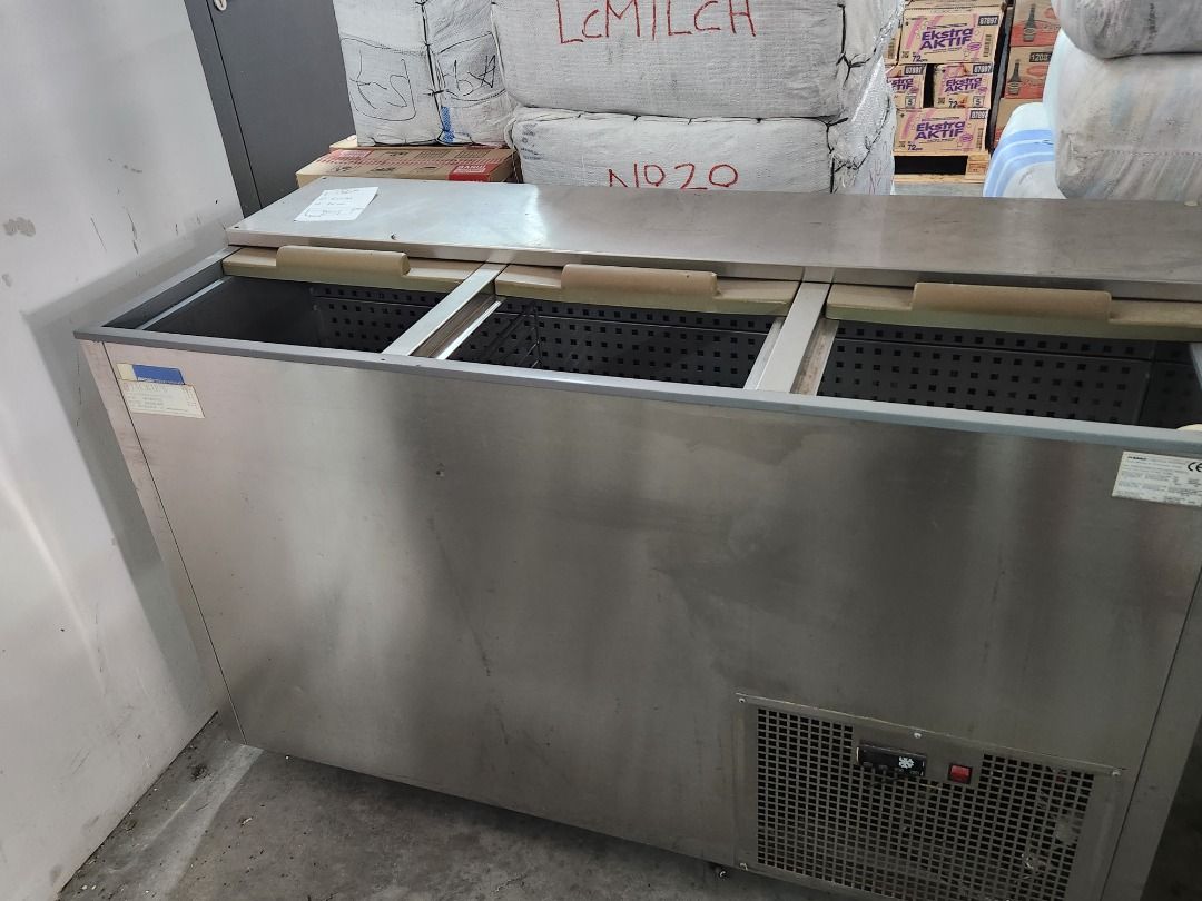 Well Used Chiller For Commercial Use, TV & Home Appliances, Kitchen ...
