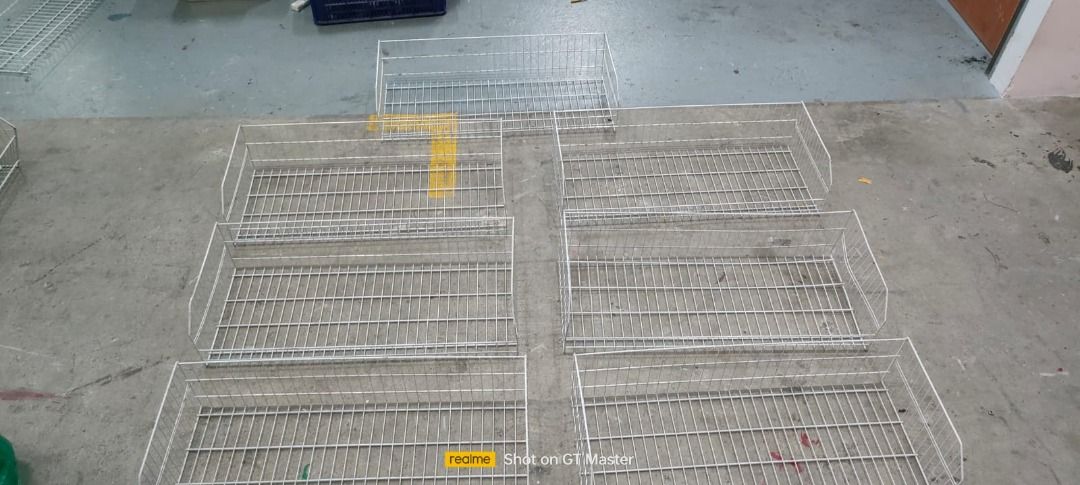 Wire Grid Storage Rack/Wire Mesh Shelf, Furniture & Home Living ...