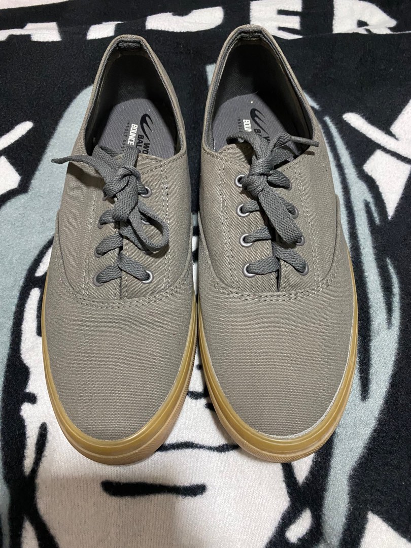 World Balance Roxette (Women), Women's Fashion, Footwear, Sneakers on ...