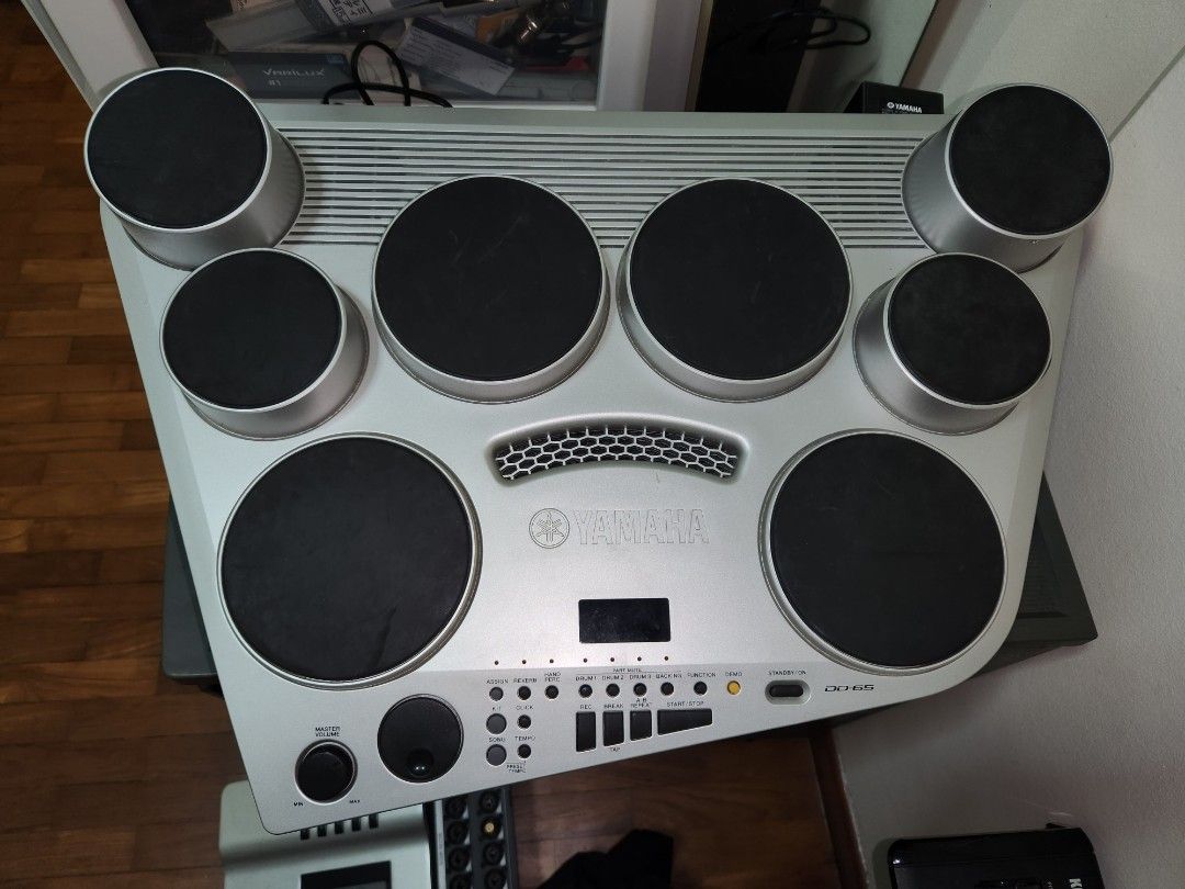 Yamaha DD-65 Portable Drums With Pedal, Hobbies & Toys, Music & Media ...
