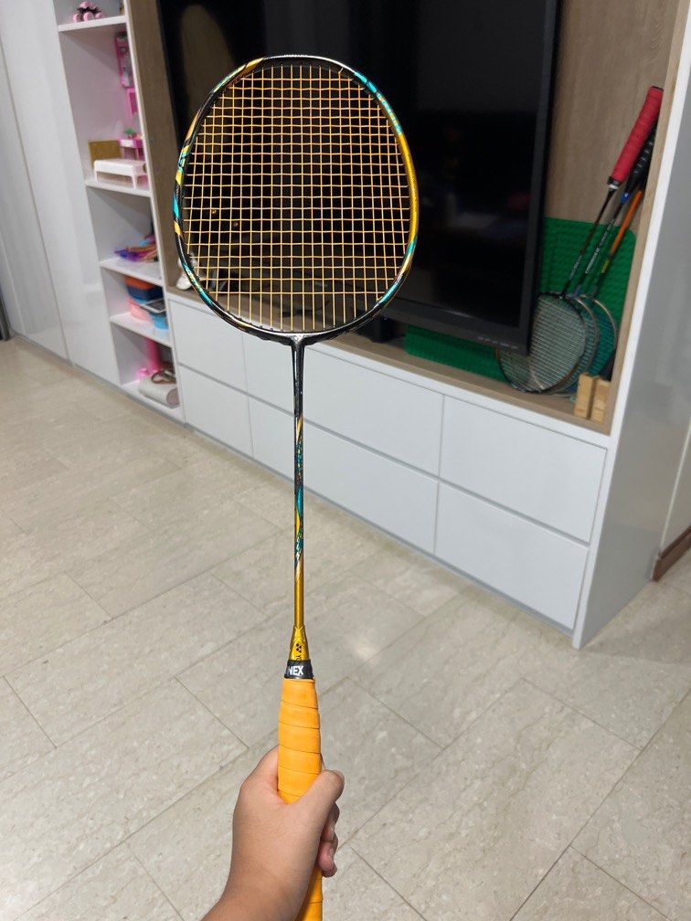 Yonex Astrox 88D Pro, Sports Equipment, Sports & Games, Racket & Ball ...