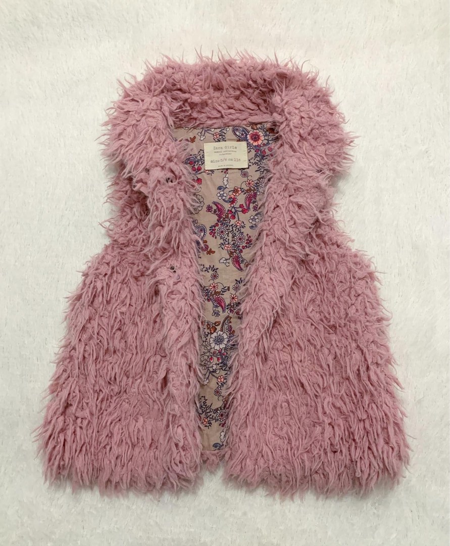 Zara girls fur vest, Babies & Kids, Babies & Kids Fashion on Carousell