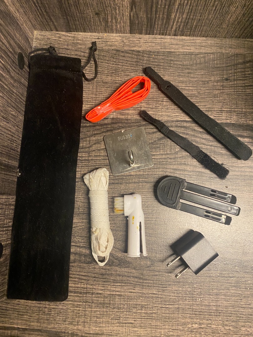 [03] FREEBIE: assorted accessories, Furniture & Home Living, Home ...