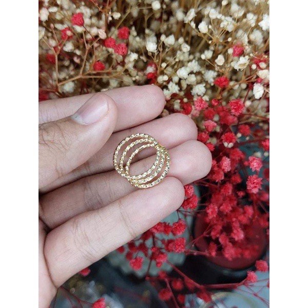 18K 3 Day Ring, Women's Fashion, Jewelry & Organizers, Rings on Carousell