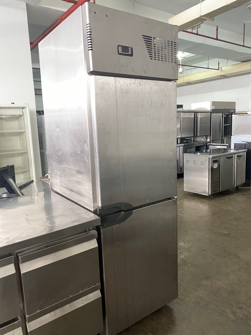 2 door upright chiller. Blower cooling. Free deliver & 3 months ...