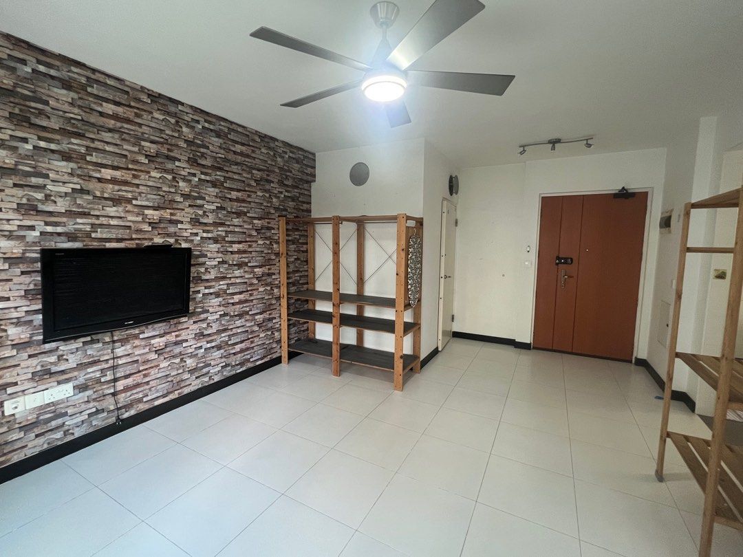 447a Jalan Kayu Fernvale Lodge, Property, For Sale, HDB on Carousell