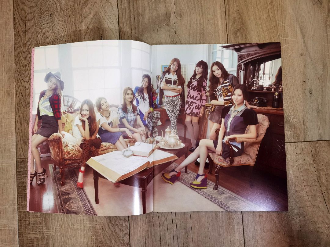 少女年代 珍藏版 日本官方歌迷會 寫真集特刊 Girls' Generation Sone Japan Official Fanclub SONE NOTE Photo Album, 興趣及 ...