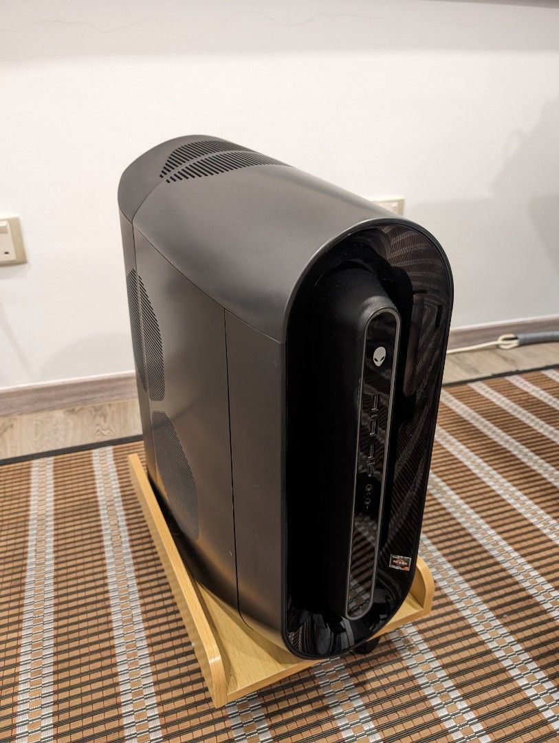 Alienware Aurora R10 Gaming PC, Computers & Tech, Desktops on Carousell