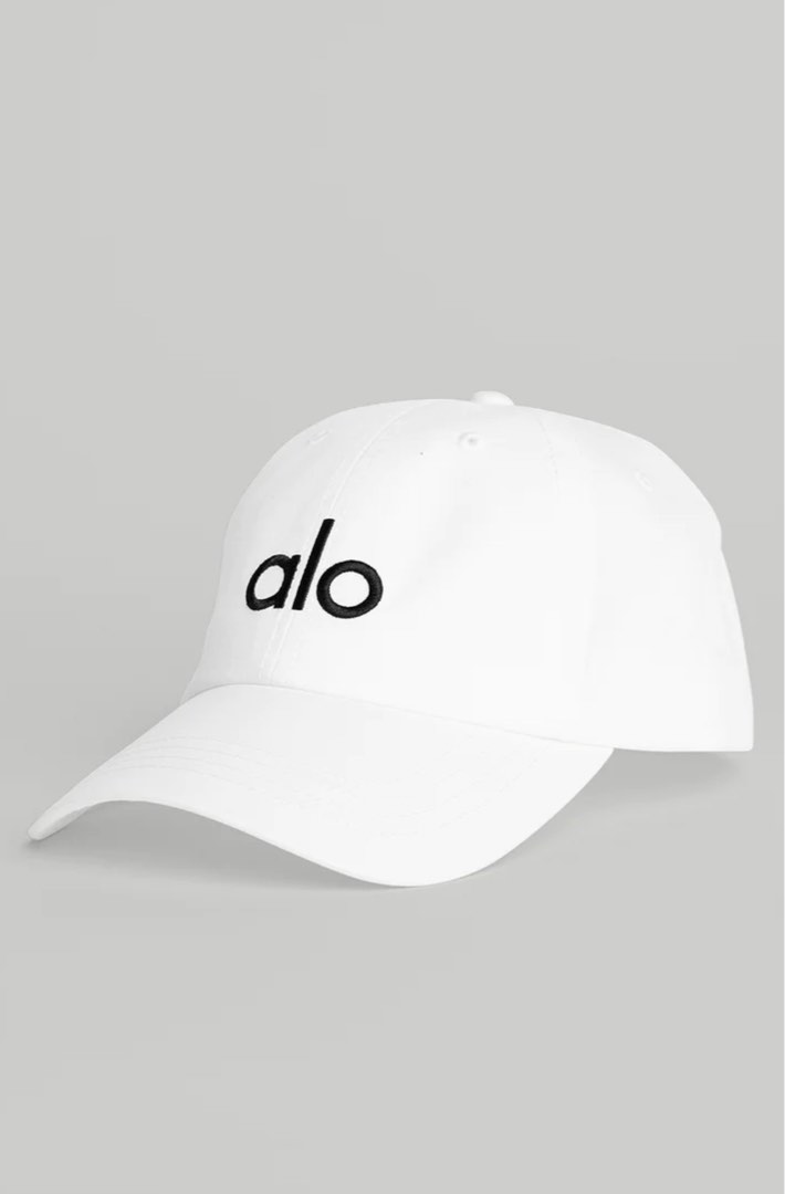 Alo Yoga Off Duty Cap in White / Black, Men's Fashion, Watches ...