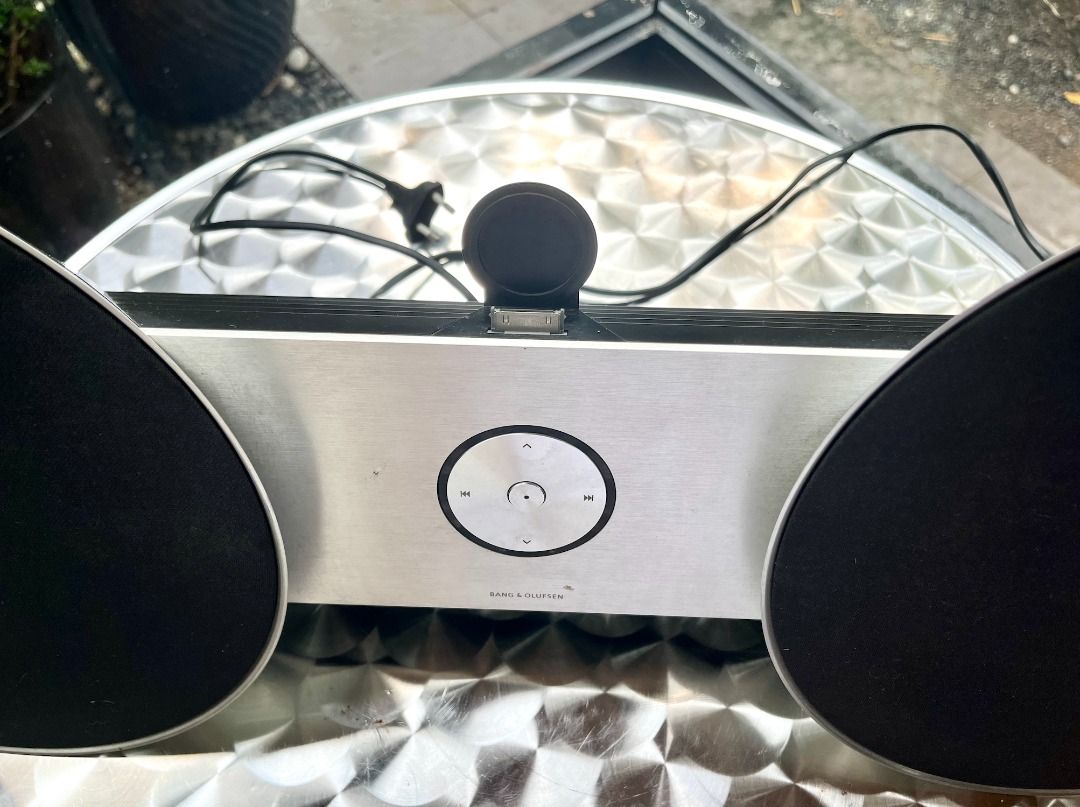 Bang & Olufsen BeoSound 8 Amazing Sound Quality w/ Original Box , Audio ...