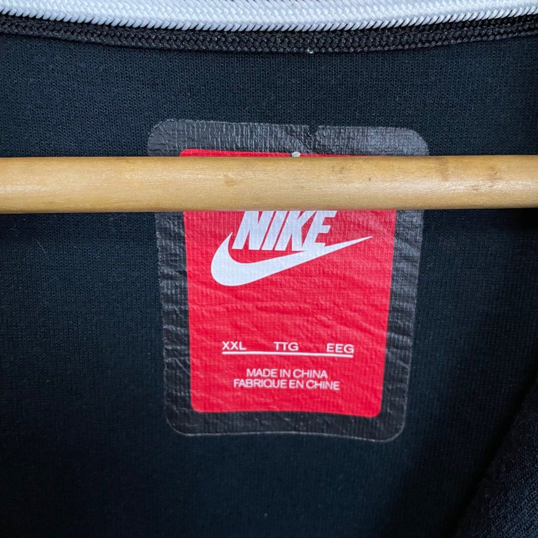 BLACK NIKE TECH FLEECE JACKET (RED TAG), Men's Fashion, Coats, Jackets ...