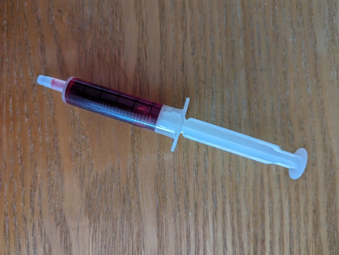 Blood syringe fake blood Halloween scare bloody nurse doctor syringe ...