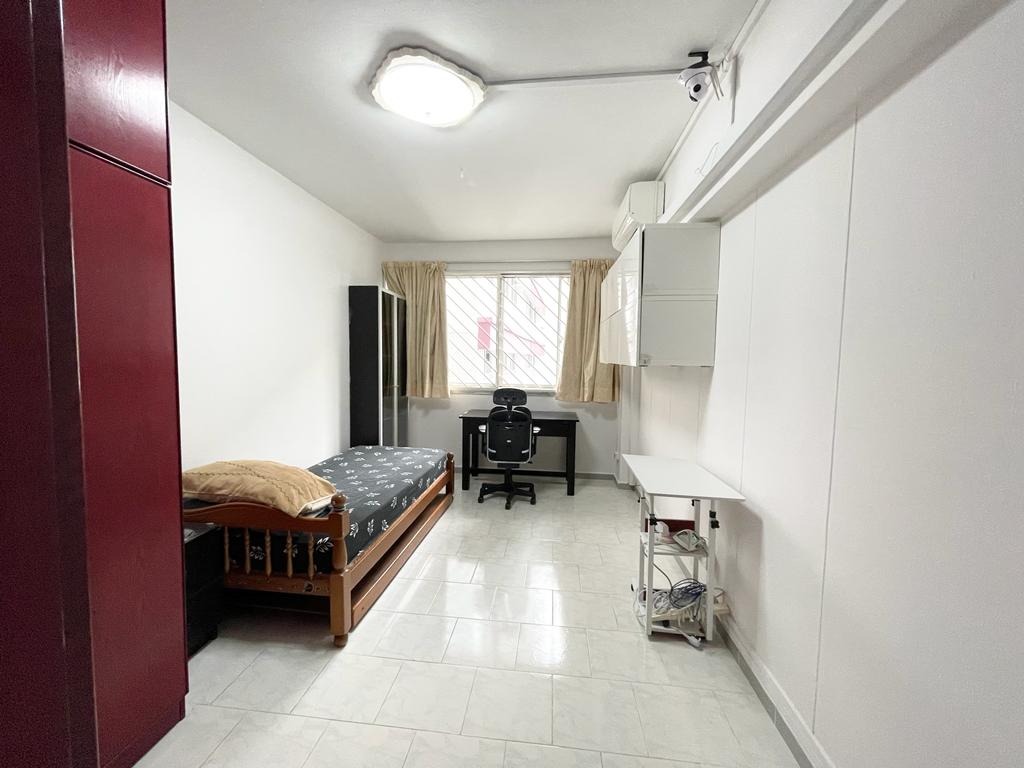 Clean and Comfortable Common Bedroom Available - with Newly Renovated ...